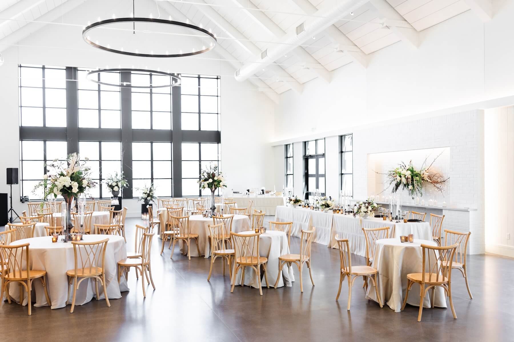 White & Sable - Minneapolis / St. Paul Meetings/Weddings in the Twin ...